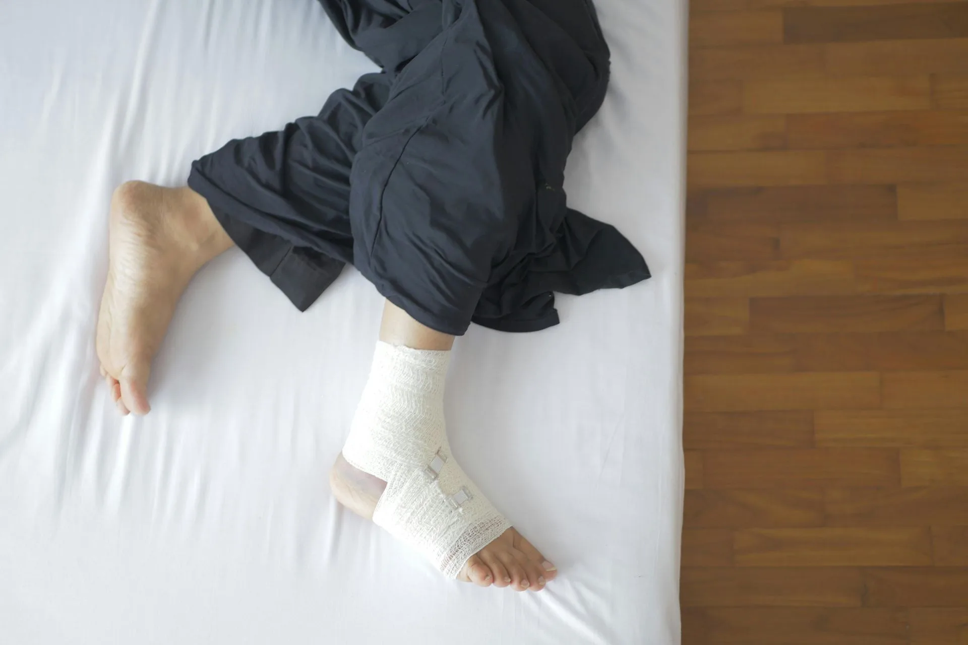 Sprain or Fracture? Knowing When to See an Urgent Care Doctor ...